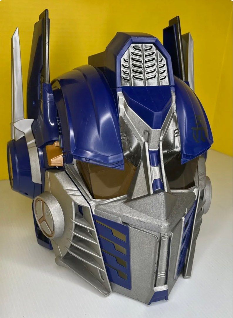 TRANSFORMER OPTIMUS PRIME FULL HEAD MASK VOICE CHANGER 2006 hasbro on ...