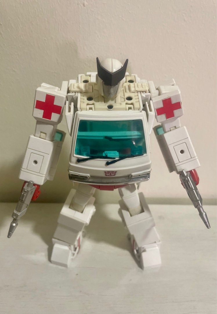 Transformers MP 30 RATCHET with coin ORIGINAL TAKARA TOMY, Hobbies ...