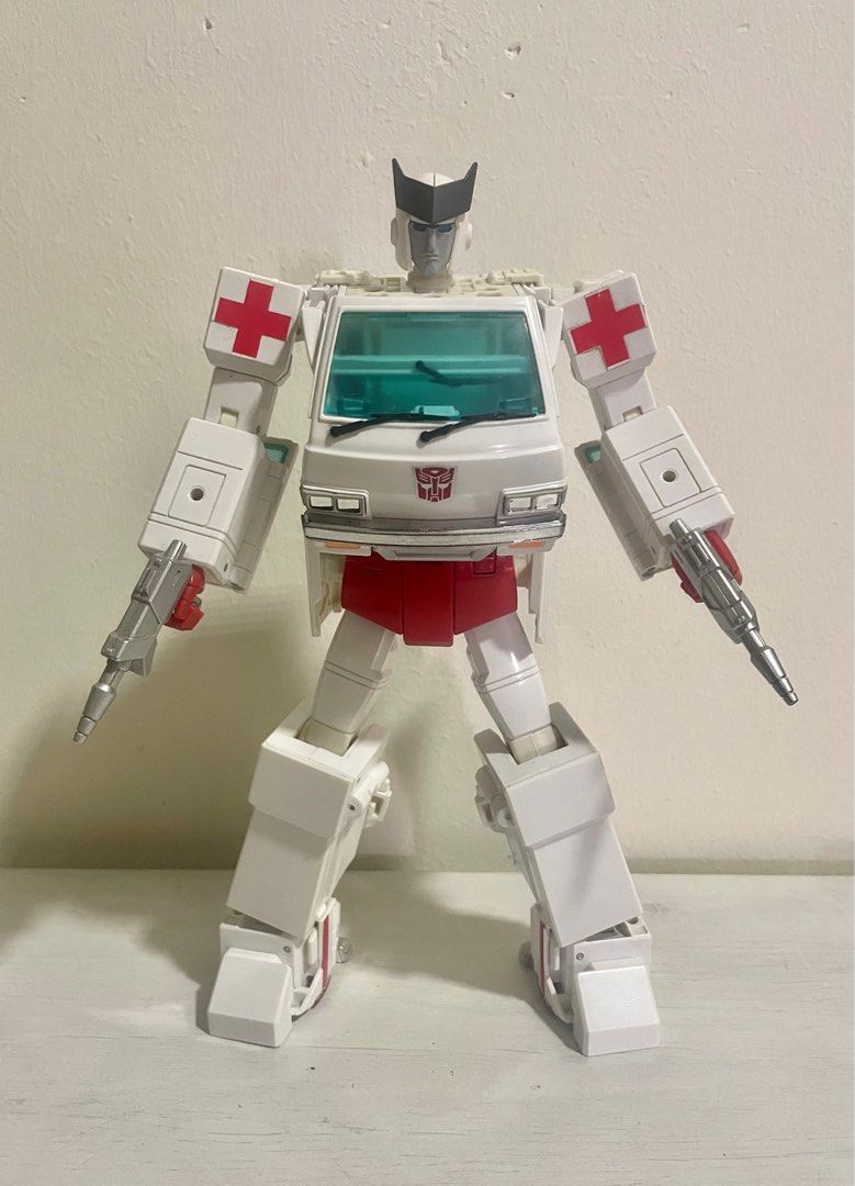 Transformers MP 30 RATCHET with coin ORIGINAL TAKARA TOMY, Hobbies ...