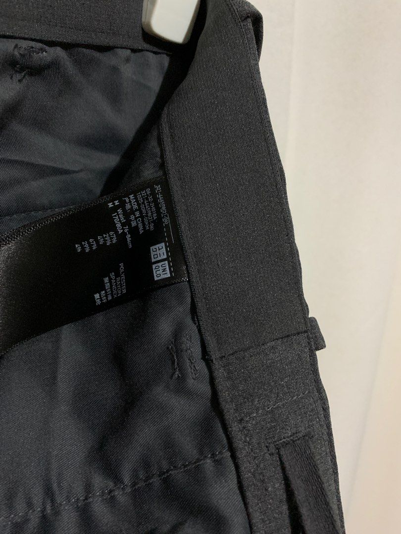Uniqlo 2-Way Stretch Solid Ankle Pants on Carousell