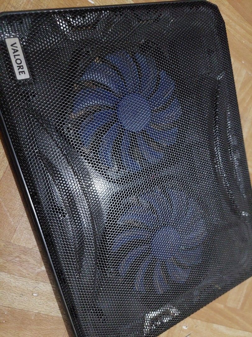 valore laptop dest with fan, Computers & Tech, Parts & Accessories ...