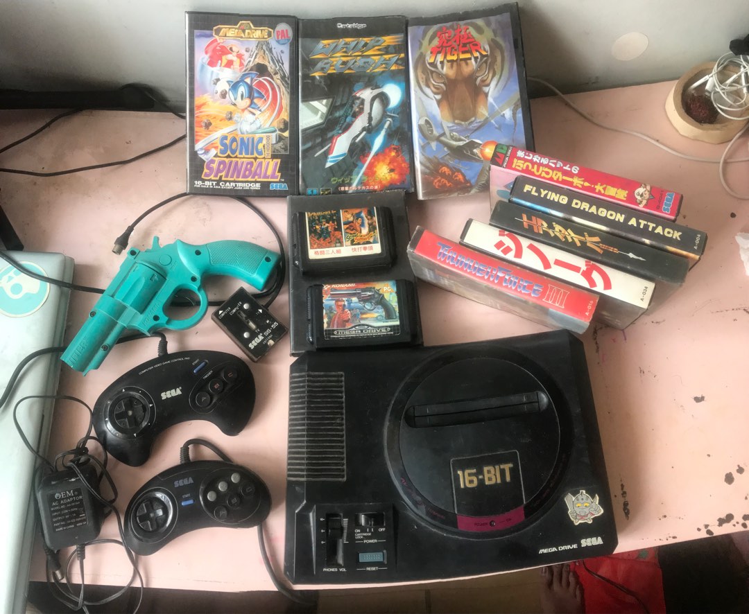 Vintage Sega 16 bit Mega Drive PAL Made in Japan, Hobbies & Toys ...