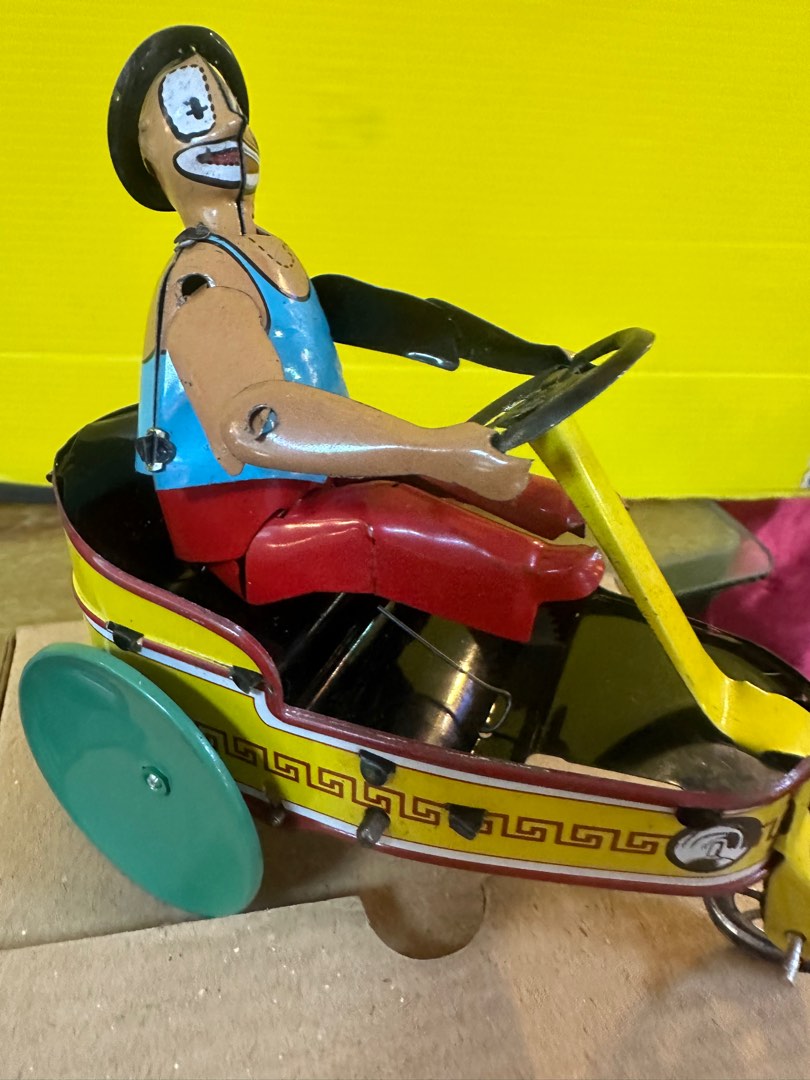 Vintage tin toy crown on tricycle, Hobbies & Toys, Memorabilia ...