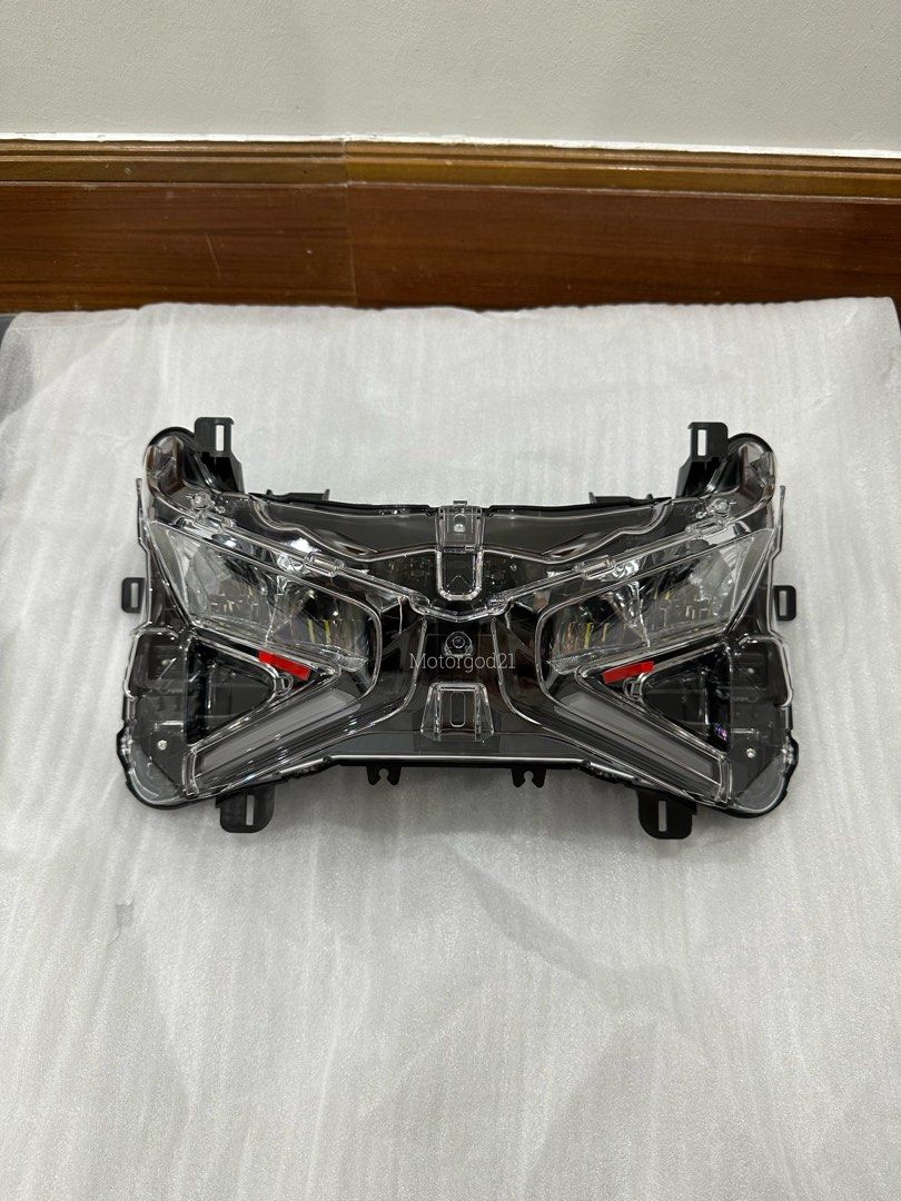 XMAX 300 V2 Headlight (2023), Motorcycles, Motorcycle Accessories on ...