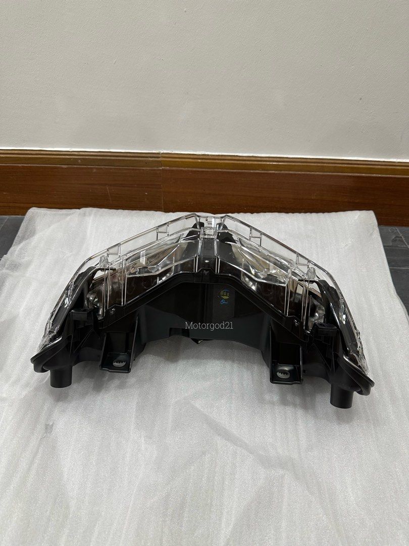 XMAX 300 V2 Headlight (2023), Motorcycles, Motorcycle Accessories on ...