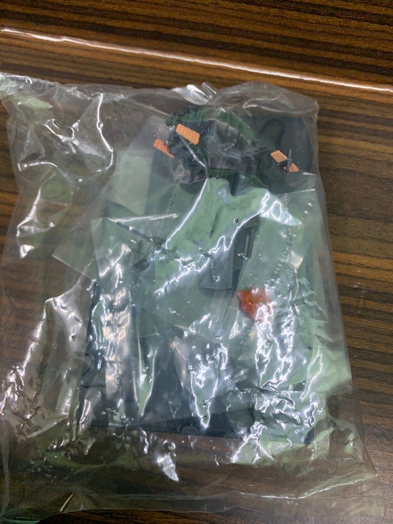 2002 Bandai Gundam Tactics The Battle Of Loum Zaku II diorama figure ...