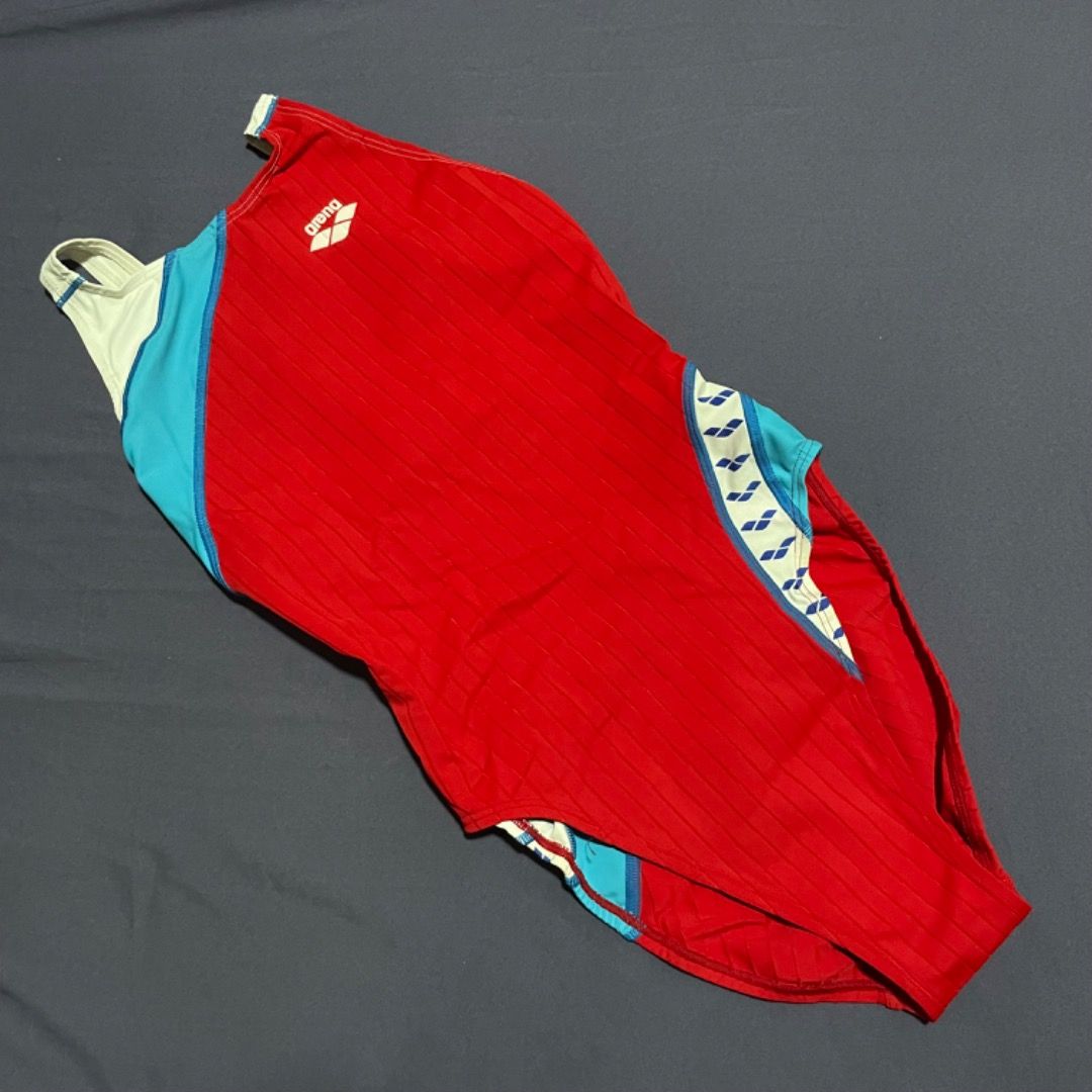 Arena Competitive one piece, Women's Fashion, Swimwear, Bikinis ...