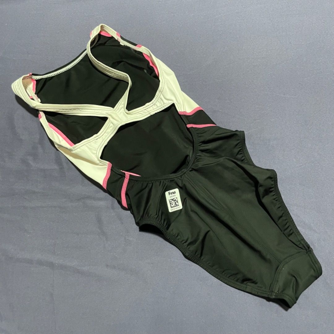 Arena Competitive one piece, Women's Fashion, Swimwear, Bikinis ...