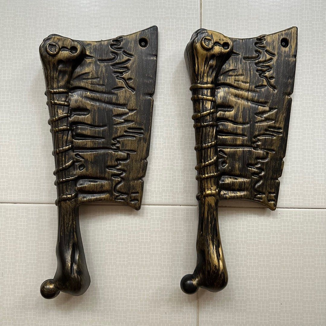 [Avail] Halloween Props Fake Cleaver Machete Butcher Knife Pirate Gun ...