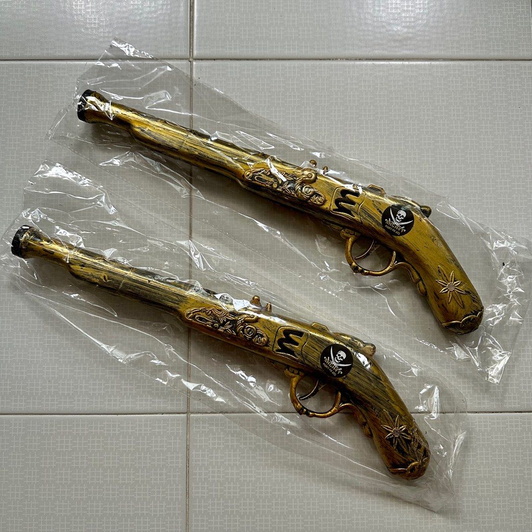 [Avail] Halloween Props Fake Cleaver Machete Butcher Knife Pirate Gun ...