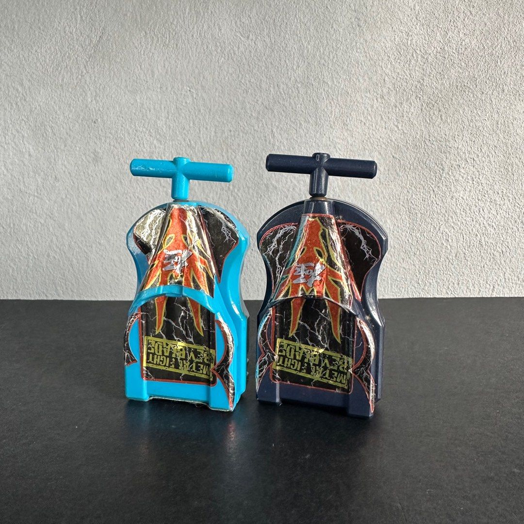 Beyblade Metal Fight String Launcher takara set, Hobbies & Toys, Toys ...