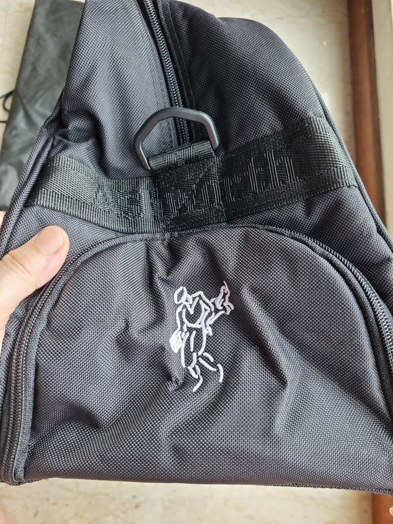 Brand New Ashworth Boston Golf bag, Men's Fashion, Bags, Sling Bags on ...