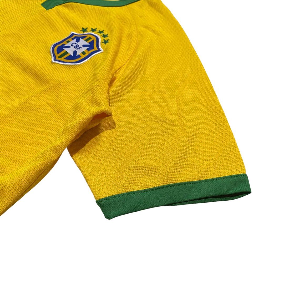 Brazil Home Kit 2014/15, Olah Raga, Baju Olahraga di Carousell