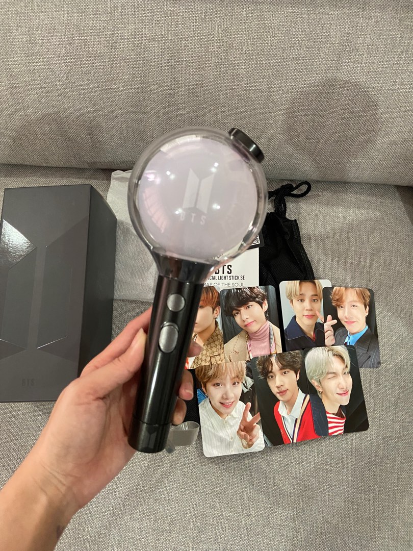 BTS Official Light Stick SE, Hobbies & Toys, Memorabilia & Collectibles ...