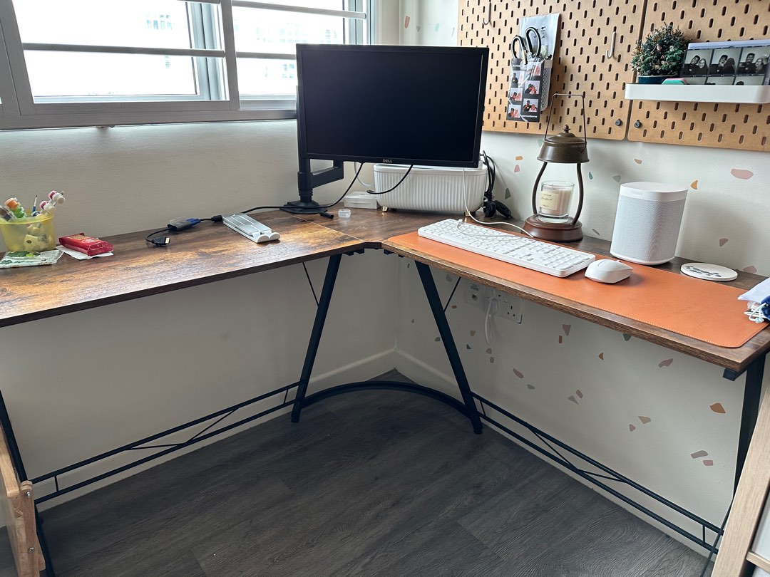 Corner Table (Monitor and Monitor Arm Included), Furniture & Home ...