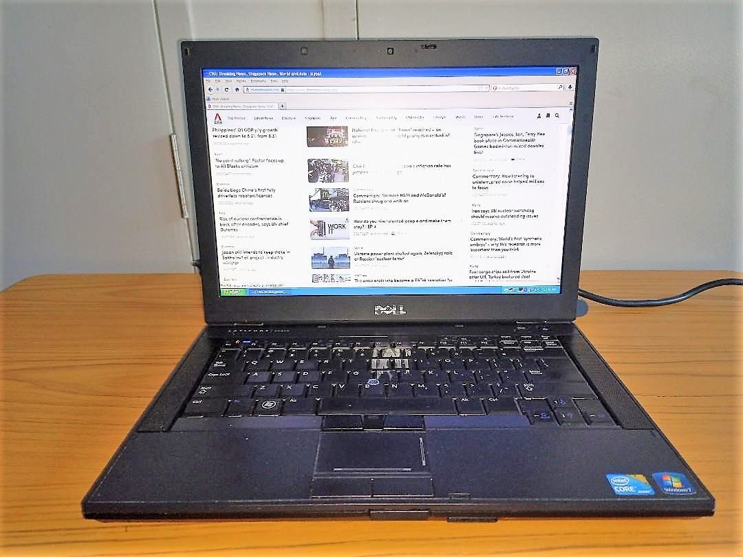 Dell Windows XP Laptop Excel & Office Working Great Condition Yishun ...