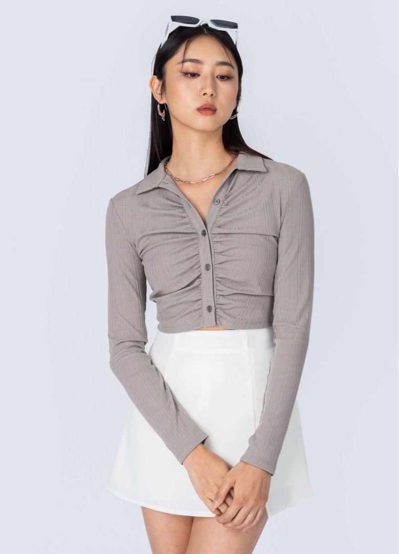 Delusion top, Women's Fashion, Tops, Longsleeves on Carousell