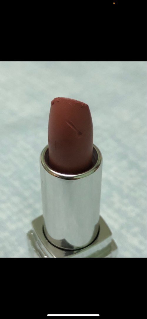 Dior lipstick MINI shades 100 ( bit defect), Beauty & Personal Care ...