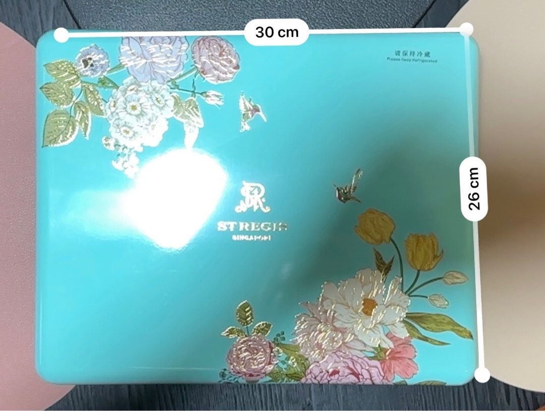 Empty St Regis Mooncake Box, Food & Drinks, Gift Baskets & Hampers on ...