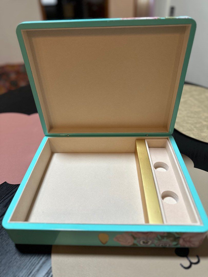 Empty St Regis Mooncake Box, Food & Drinks, Gift Baskets & Hampers on ...