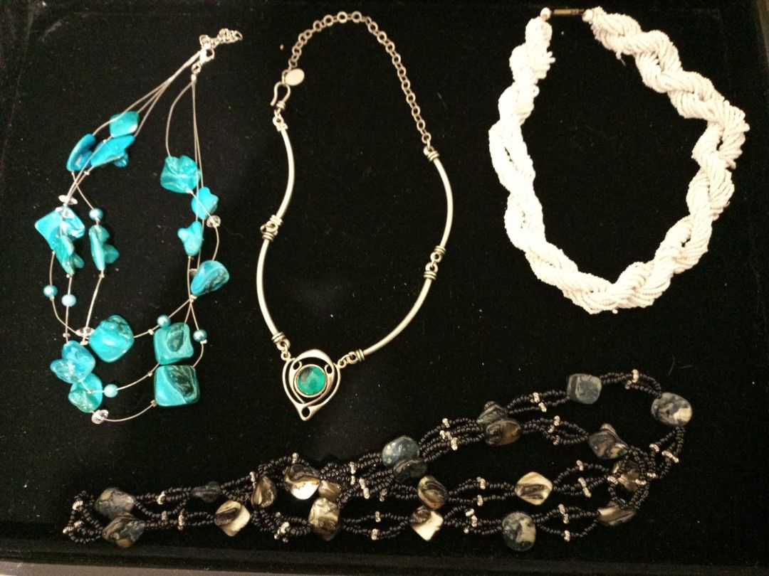 European Vintage Necklaces, Women's Fashion, Jewelry & Organisers, Necklaces on Carousell