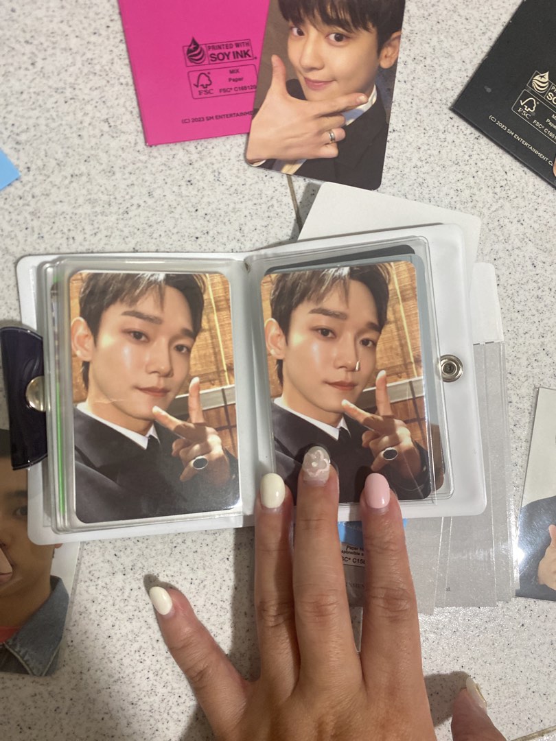 EXO Exist Random A version PC, Hobbies & Toys, Memorabilia ...
