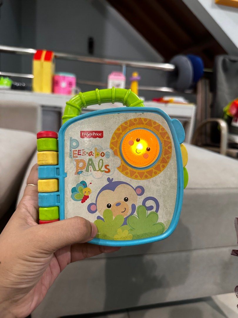 Fisher Price Peek a boo pals, Bayi & Anak, Mainan & Baby Walker di ...
