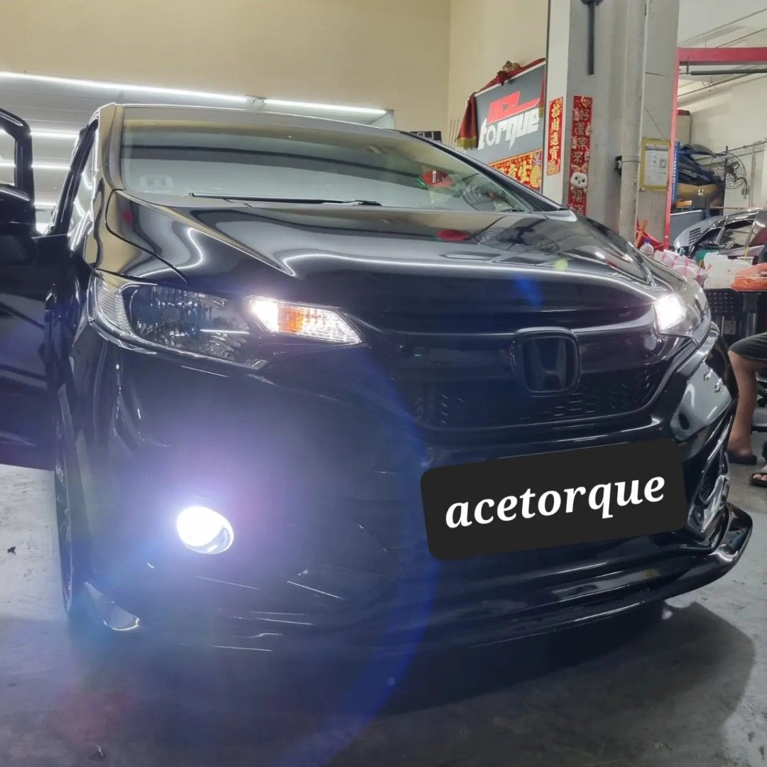 Honda Fit Jazz GK3 GP5 Accessories Front Lip Side Skirts Rear diffusers ...