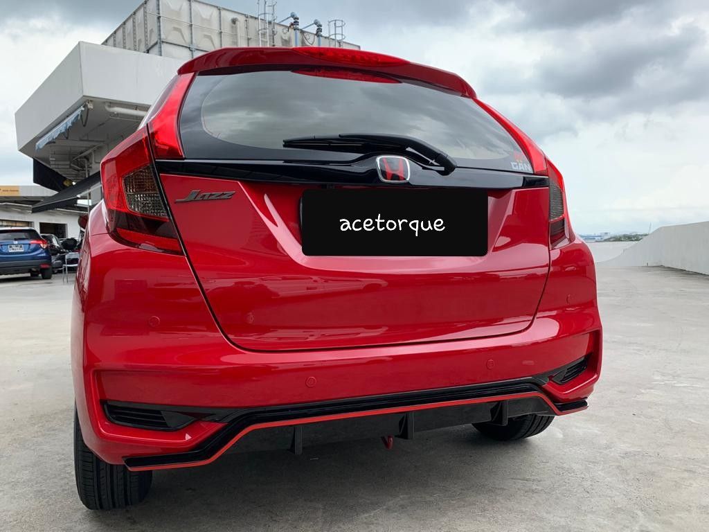 Honda Fit Jazz GK3 GP5 Accessories Front Lip Side Skirts Rear diffusers ...