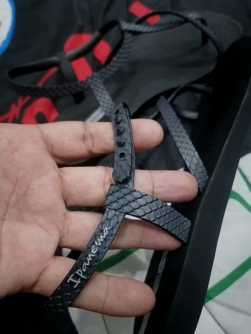 Ipanema sandal on Carousell