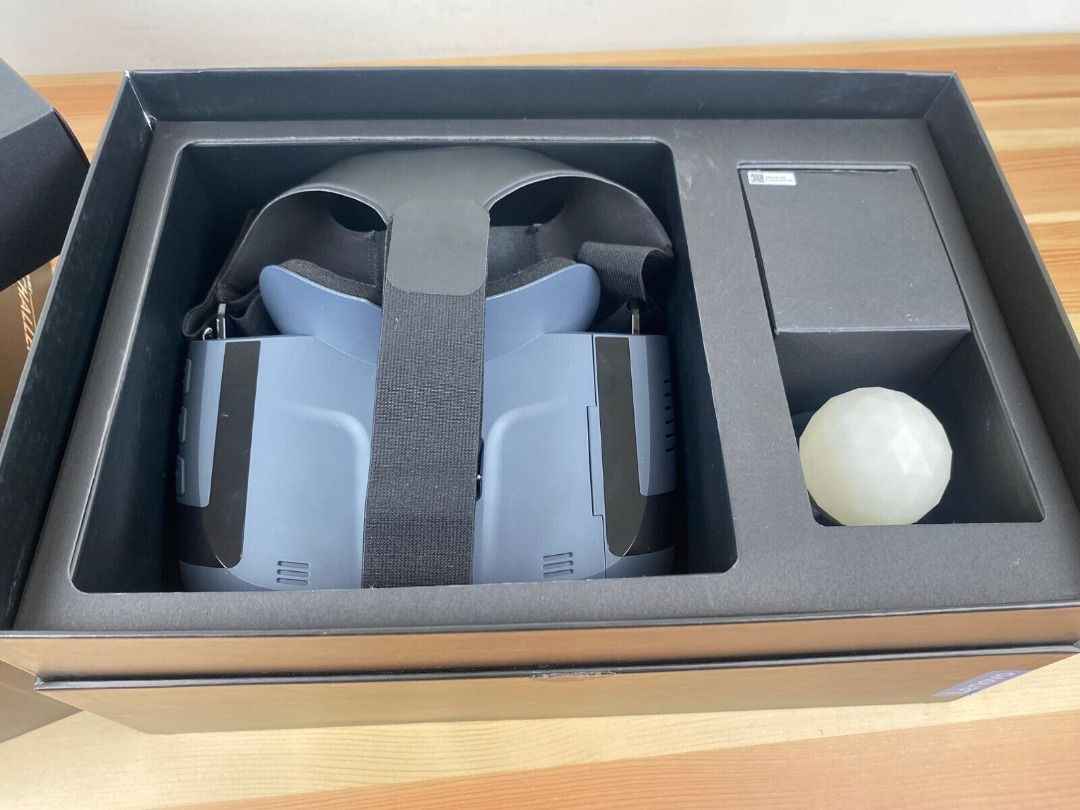 Lenovo Star Wars Jedi Challenges AR Mirage VR Headset, Lightsaber ...