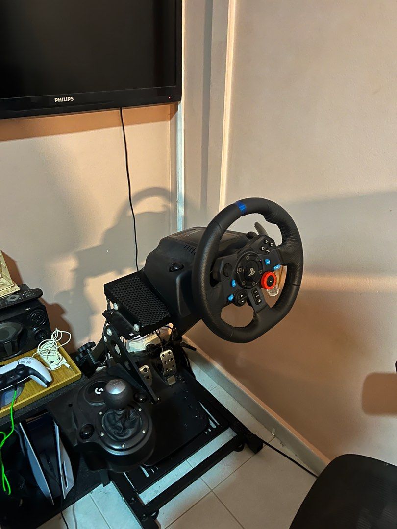 Logitech G29 Steering Wheel w Stand, Video Gaming, Gaming Accessories ...