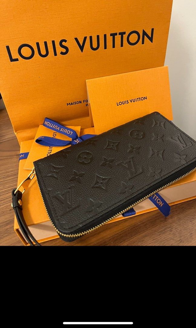 Louis Vuitton LV Long Wallet (Zippy) - Black, Luxury, Bags & Wallets on ...