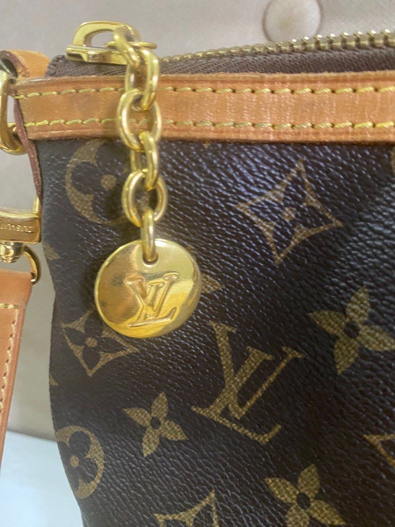 Louis Vuitton LV Palermo PM, Luxury, Bags & Wallets on Carousell