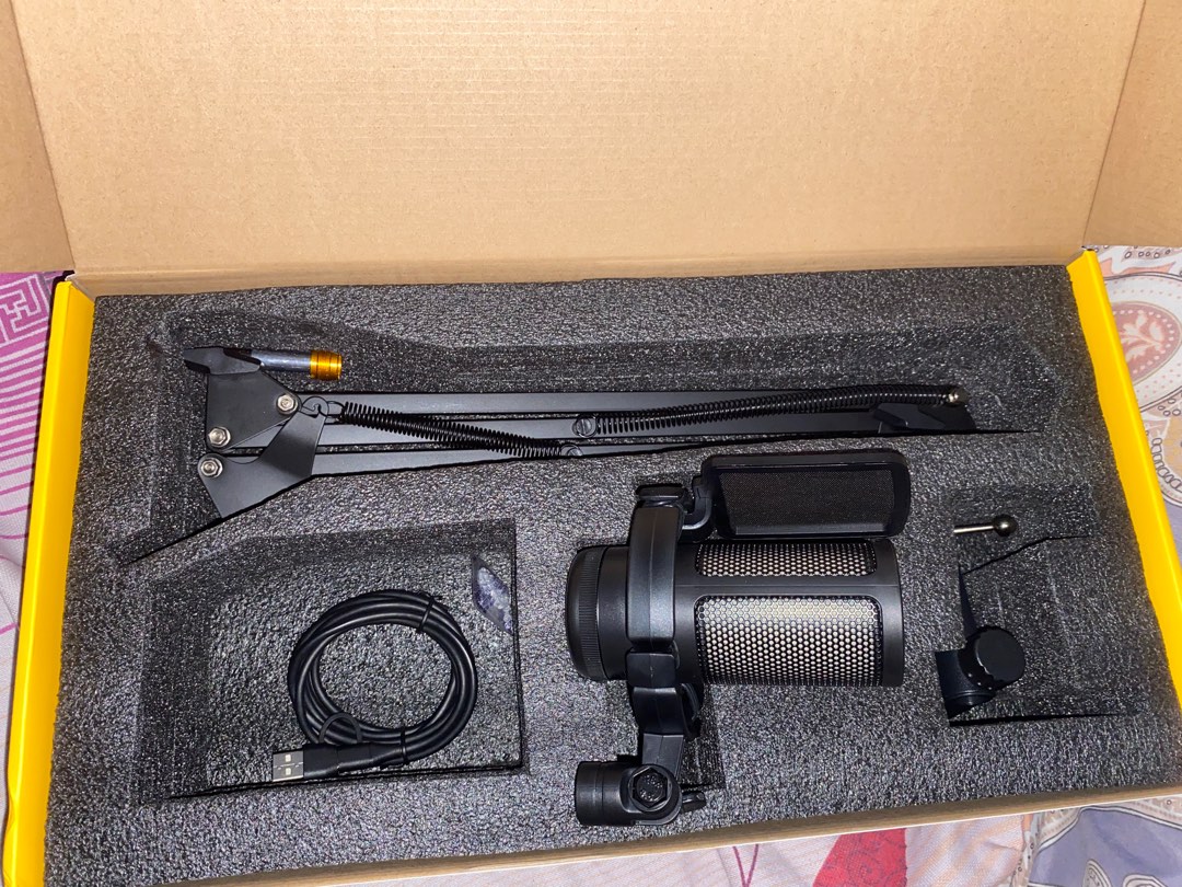 MAONO DM20 Noise Cancelling Gaming Mic, Audio, Microphones on Carousell