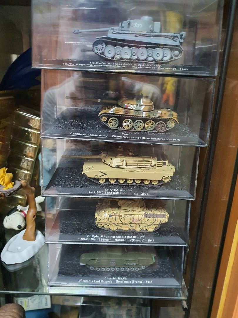 Miniature Military Tanks 1/72 Scale, Hobbies & Toys, Toys & Games on ...