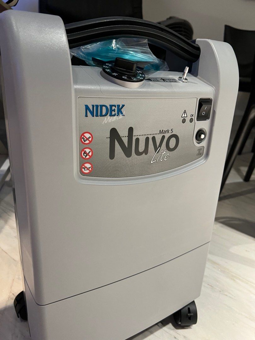 Nidek Nuvo Lite oxygen concentrator, Health & Nutrition, Medical ...