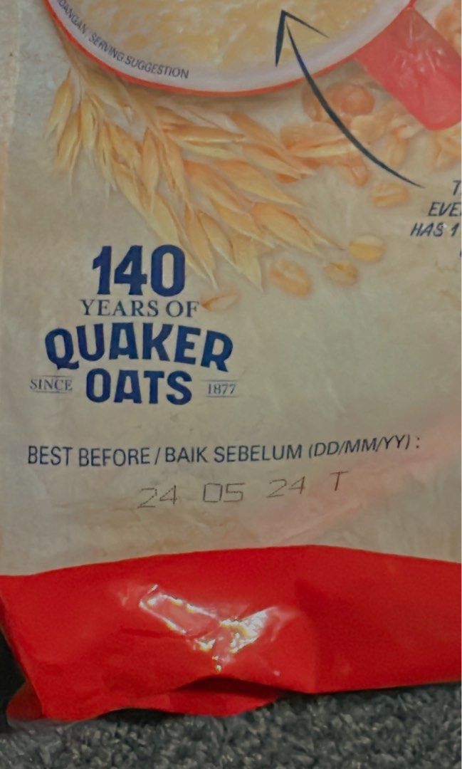 Oats 3 in 1, Food & Drinks, Packaged & Instant Food on Carousell