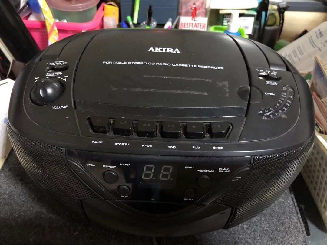 Akira media Radio portable radio player, tape/2slice pop up toaster $20 ...