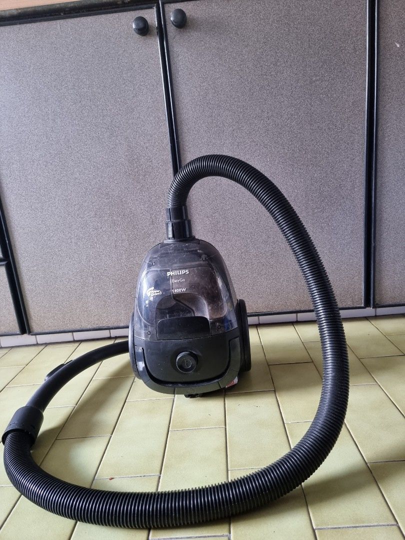 Philips power cyclone 3 bagless vacuum cleaner, TV & Home Appliances, Vacuum Cleaner ...