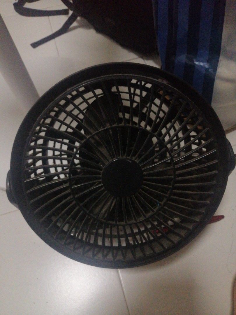 Powerpac desk fan, Furniture & Home Living, Lighting & Fans, Fans on ...