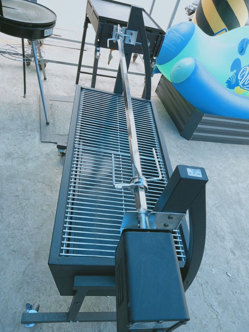 RONDO MEDIUM CHARCOAL SPIT ROASTER. JUMBUCK, TV & Home Appliances ...