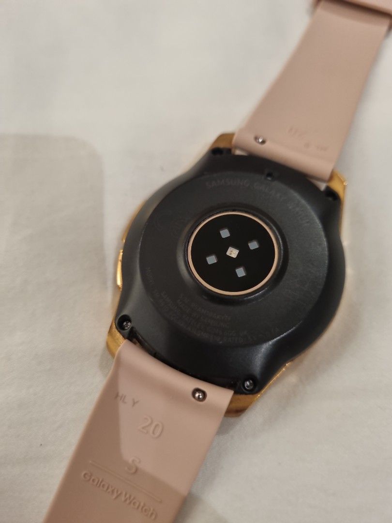Samsung Galaxy watch, Mobile Phones & Gadgets, Wearables & Smart ...