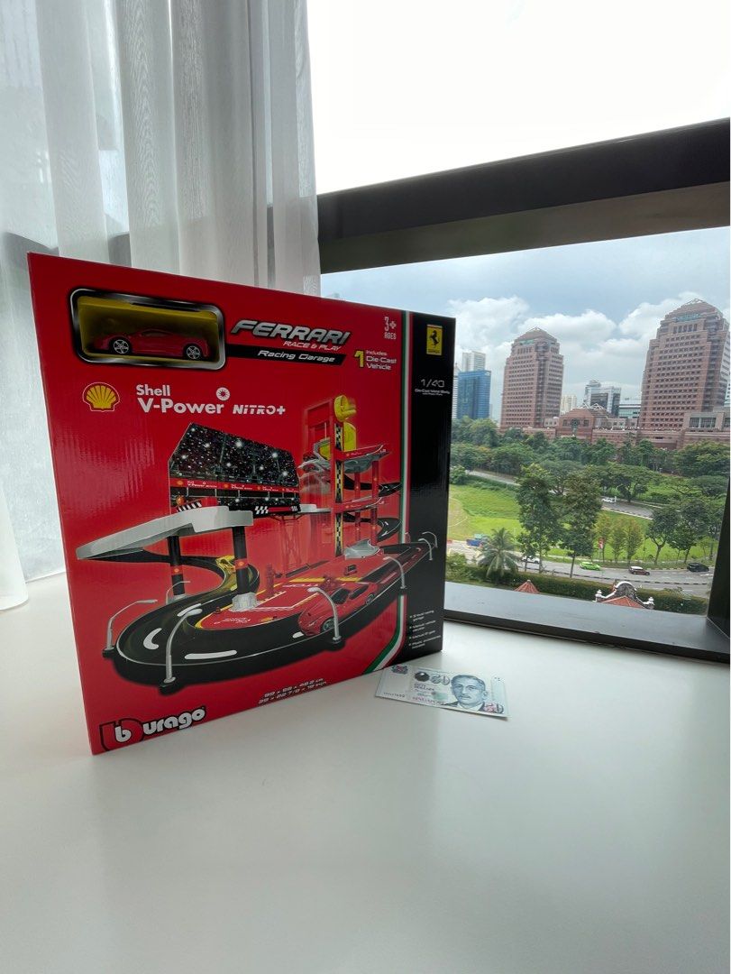 Shell Ferrari Racing Garage F1 Speed Formula-1, Hobbies & Toys, Toys ...