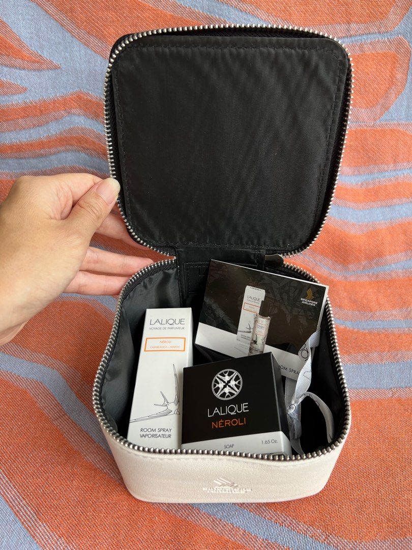 SQ First Class LALIQUE Amenity Set, Hobbies & Toys, Travel, Travel ...