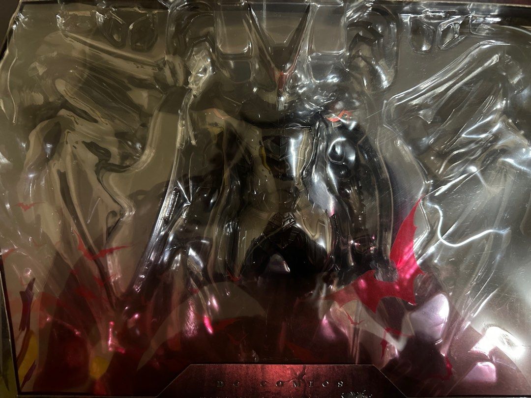 Square Enix DC Comics Variant Play Arts Kai Designed By Tetsuya Nomura ...
