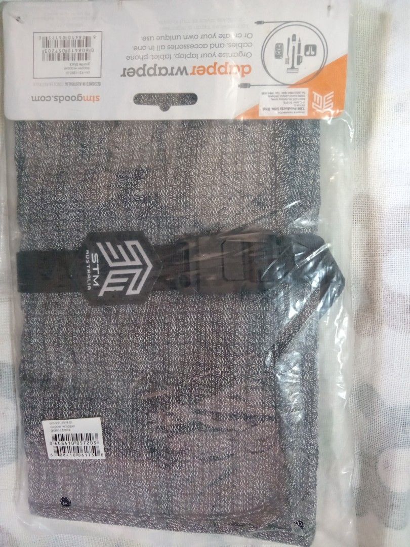 STM dapper wrapper Cable Organise ORIGINAL, Luxury, Bags & Wallets on Carousell