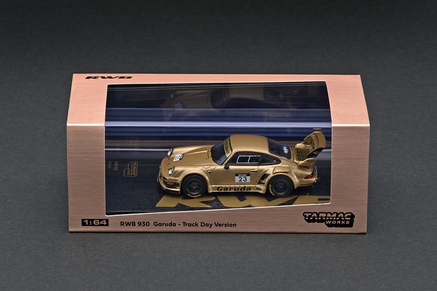 Tarmac Works: 1/64 Porsche 911 Carrera (930) [RWB / Garuda Indonesia ...