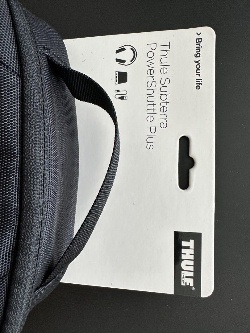 Thule pouch bag, Computers & Tech, Parts & Accessories, Other ...