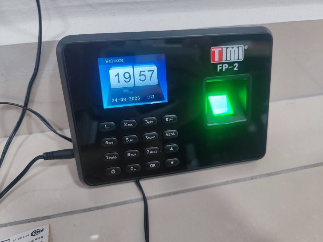 TIMI FP-2 Fingerprint Time Attendance, Computers & Tech, Office & Business Technology on Carousell